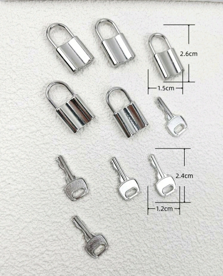 Charm Pack Lock 10pcs – Lamay